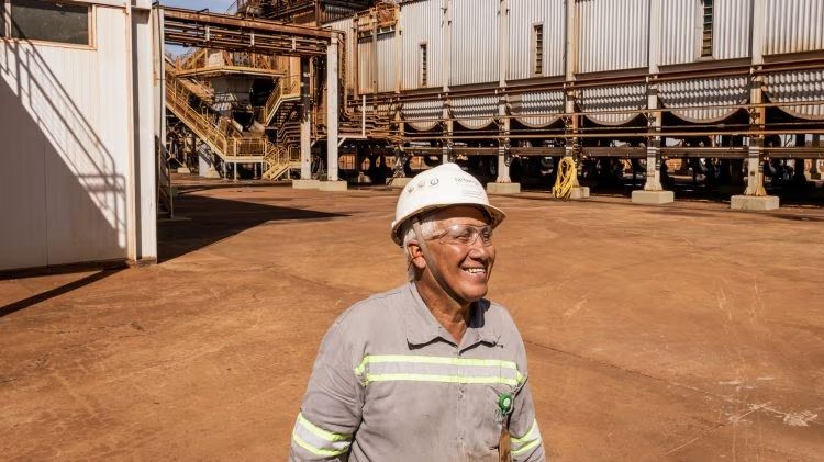 BP to acquire full ownership of BP Bunge Bioenergia, pause development ...