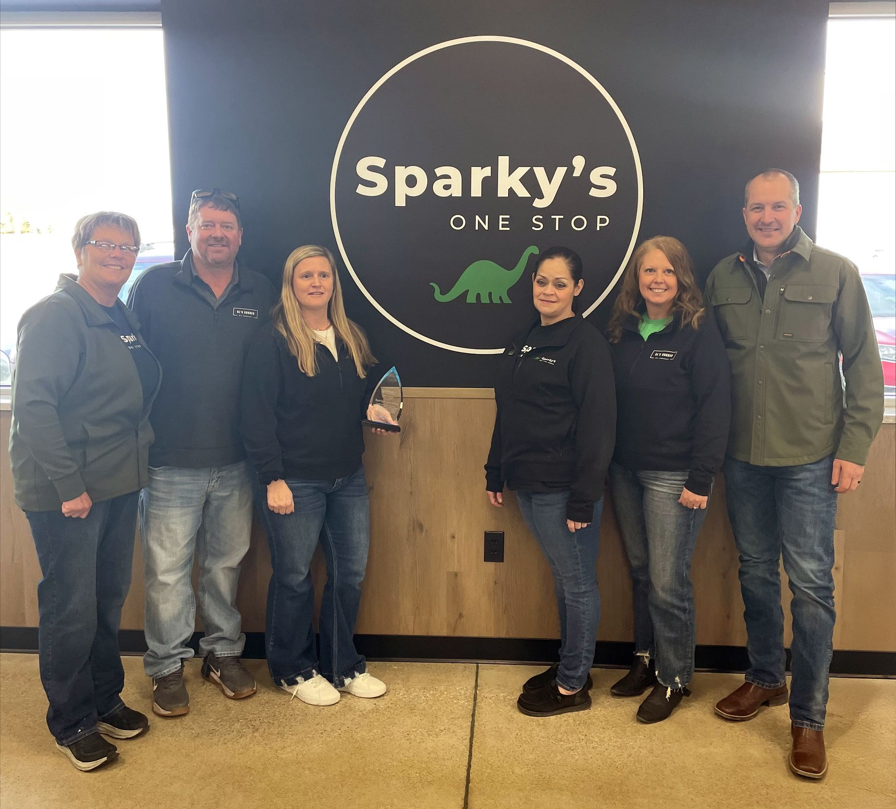 Secretary Naig presents 2025 Renewable Fuels Marketing Awards to Sparky ...