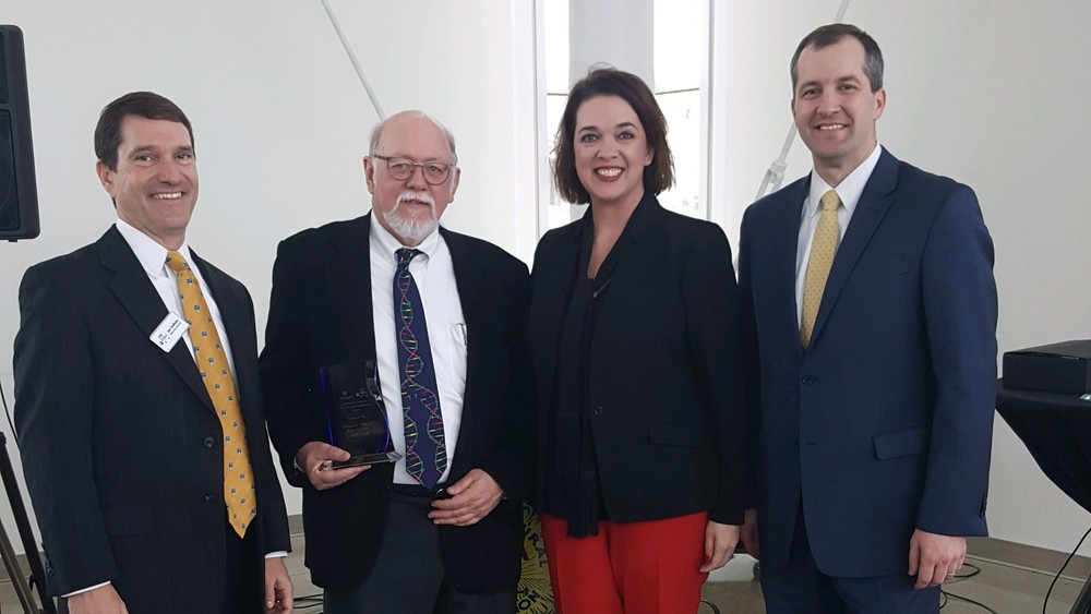 Corn Oil One's Bob Riley receives leadership award | Biodiesel Magazine