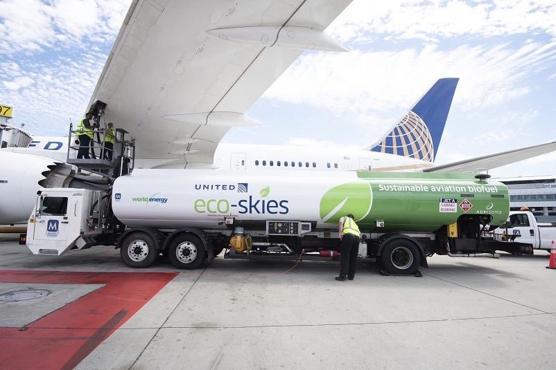 United Airlines, World Energy renew biojet fuel supply contract ...