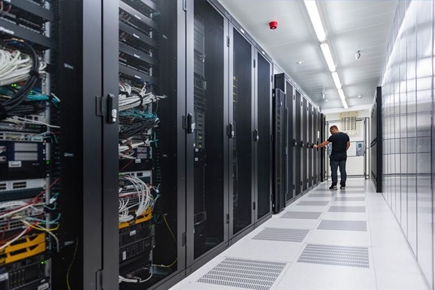 Neste helps data center power emergency generators with biofuel ...
