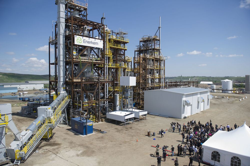 Enerkem holds grand opening at Edmonton waste-to-biofuels plant ...